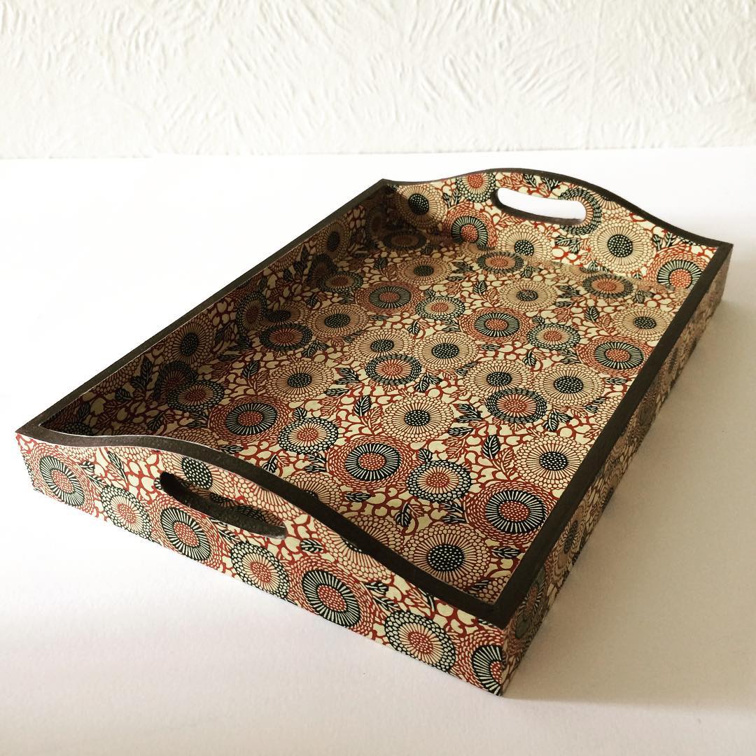 Chiyogami, Japanese hand printed paper, covered tray. 3 coat... - The ...